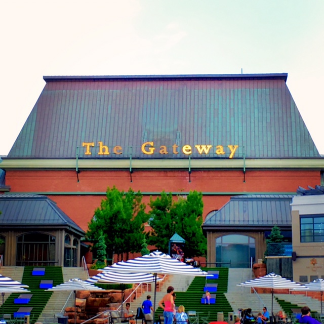 How The Gateway is Getting its Groove Back – Our Salt Lake City